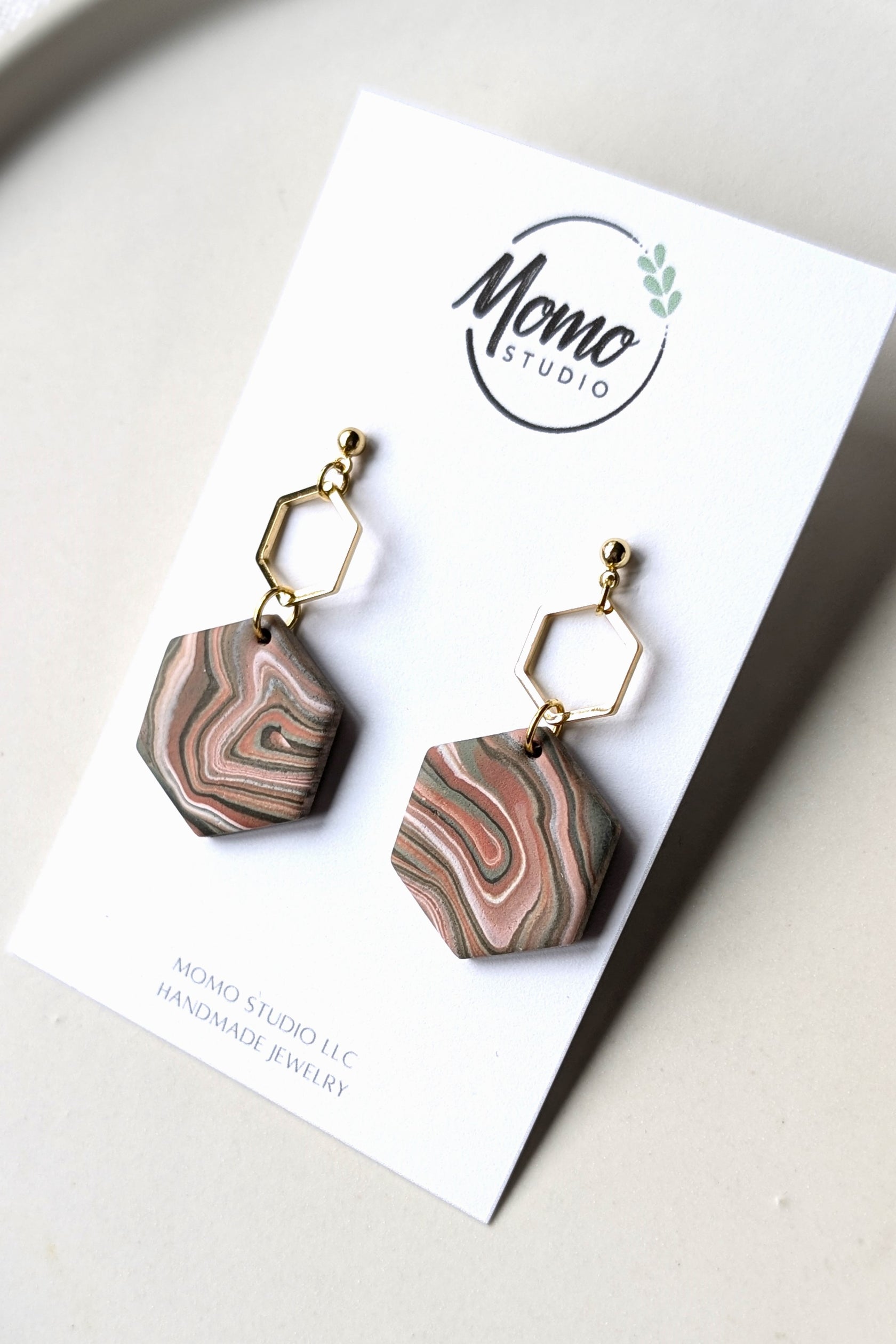 MOMO STUDIO – Momo Studio LLC